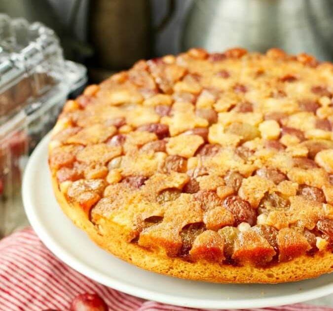 Grape Snack Cake with Winter Crunch Grapes | Karen's Kitchen Stories