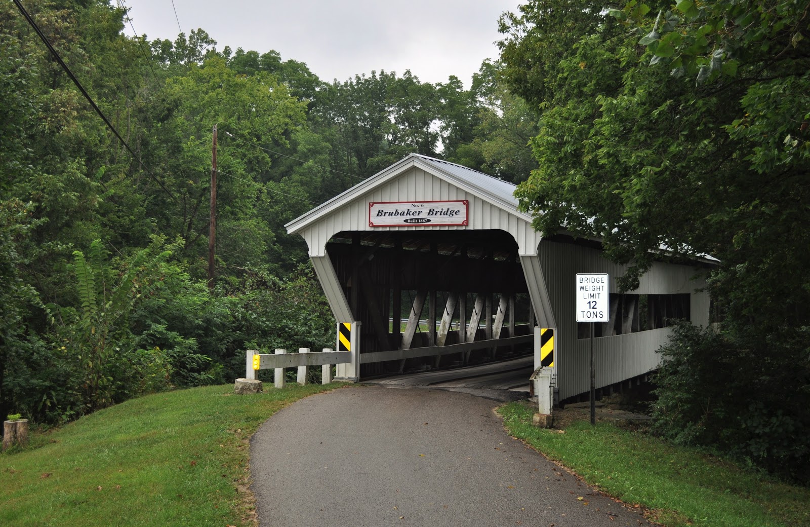 COVERED BRIDGES IN OHIO +: BRUBAKER ROAD COVERED BRIDGE - GRATIS, OHIO