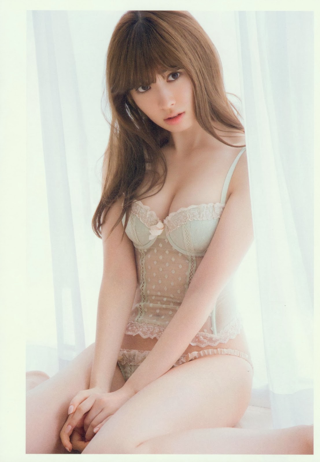 Haruna Kojima Photobook