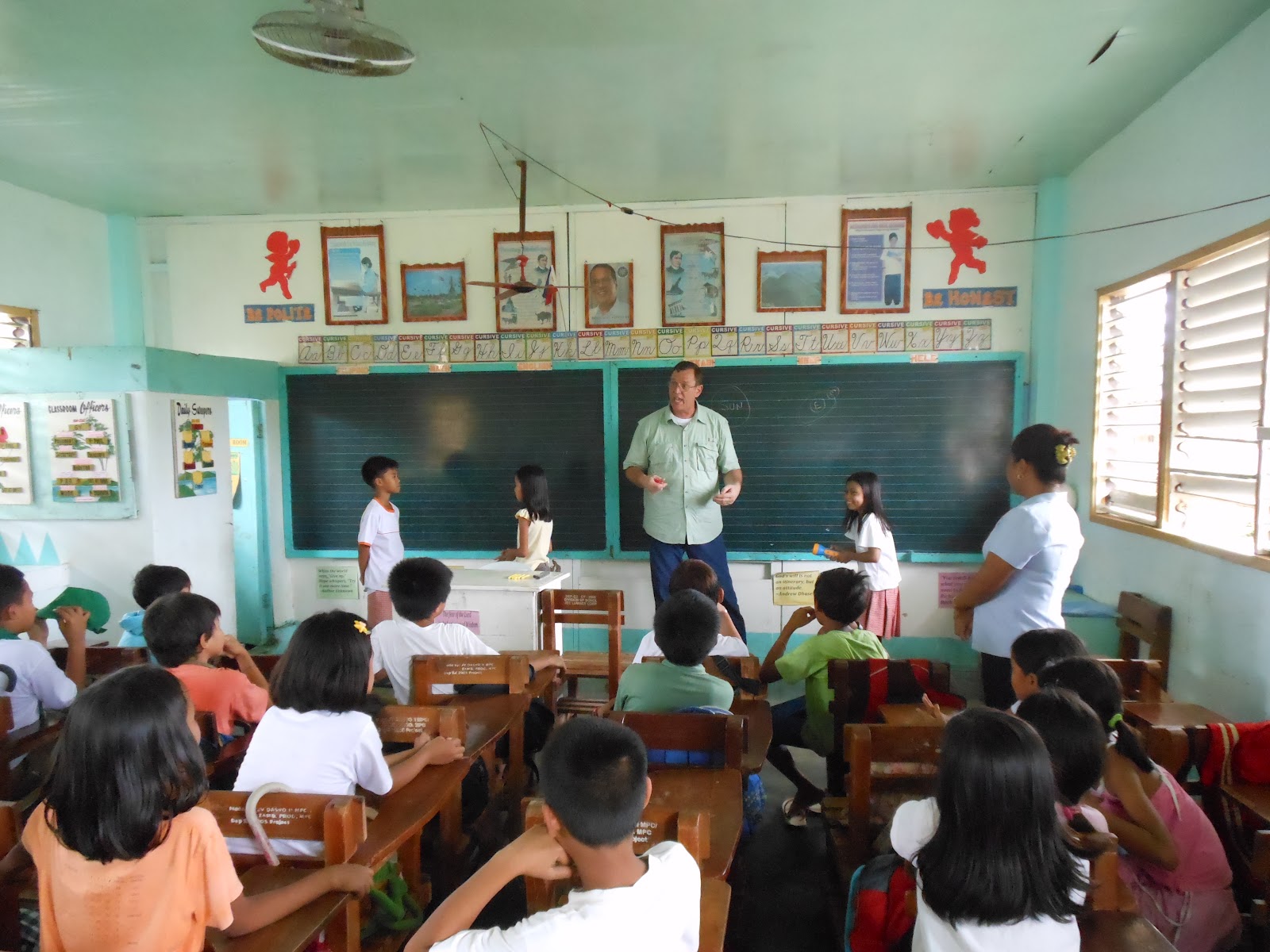 My Mission To The Philippines: An Afternoon In The Classroom