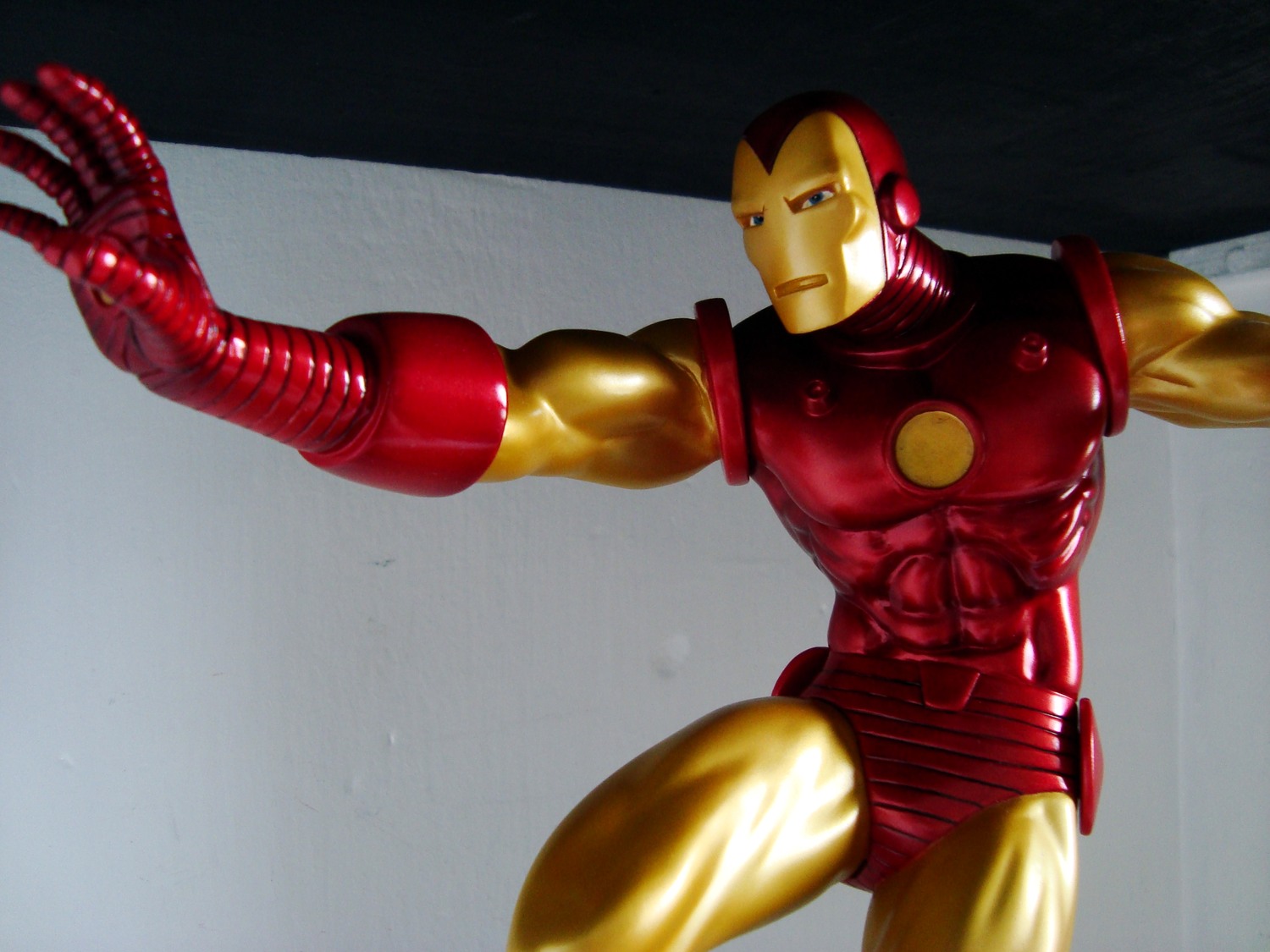 SUPER SHOGUN: IRON MAN STATUE SCALE 1/6 - HARD HERO