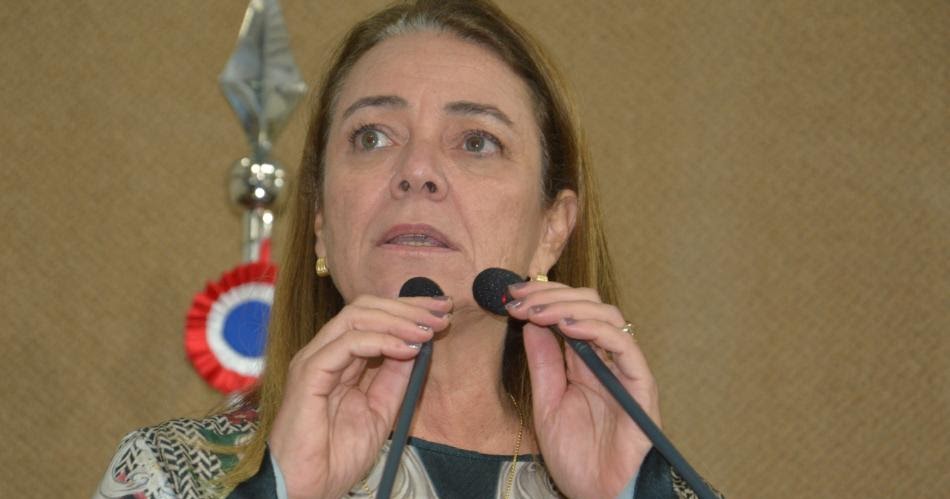 Fabíola destaca os 150 anos da Sociedade Orpheica Lyra Ceciliana ...