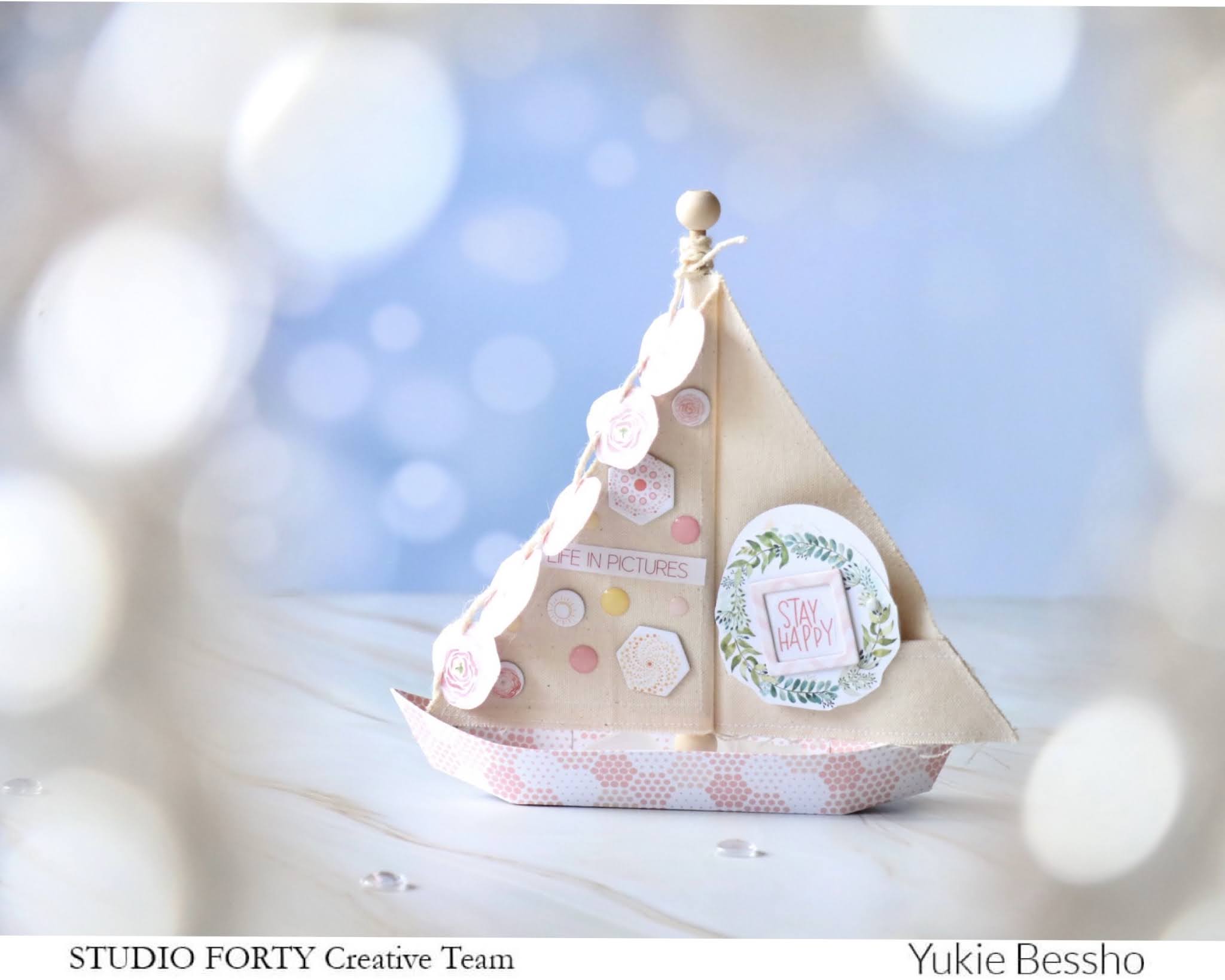 Memory keeping paper yachts | Yukie Bessho - StudioForty