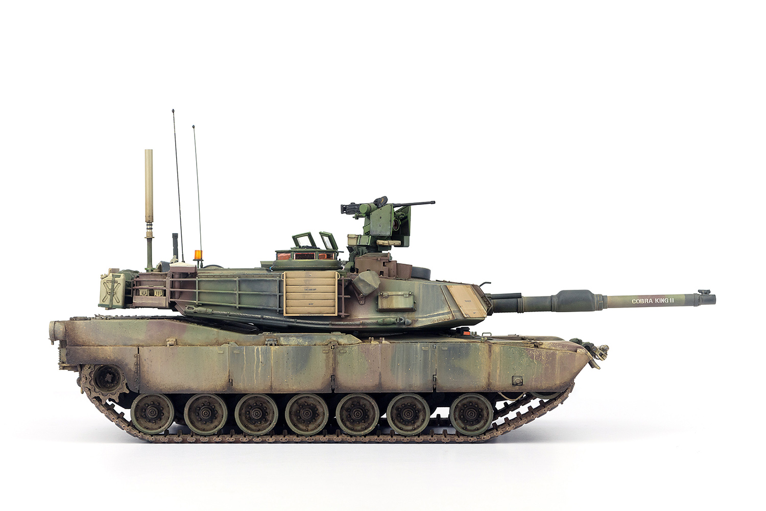 The Modelling News: Build Guide PT II: 1/35th scale M1A2 SEP V2 Abrams ...