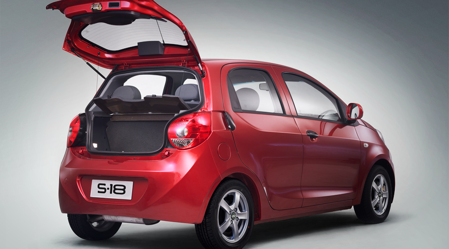 Chery S-18 2012: preço de R$ 31.9 mil e motor 1.3 Flex de 91 cv