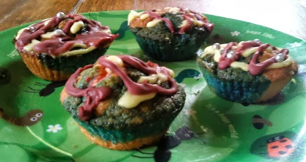 The Brick Castle: Revolting Rotten Halloween Cupcakes...