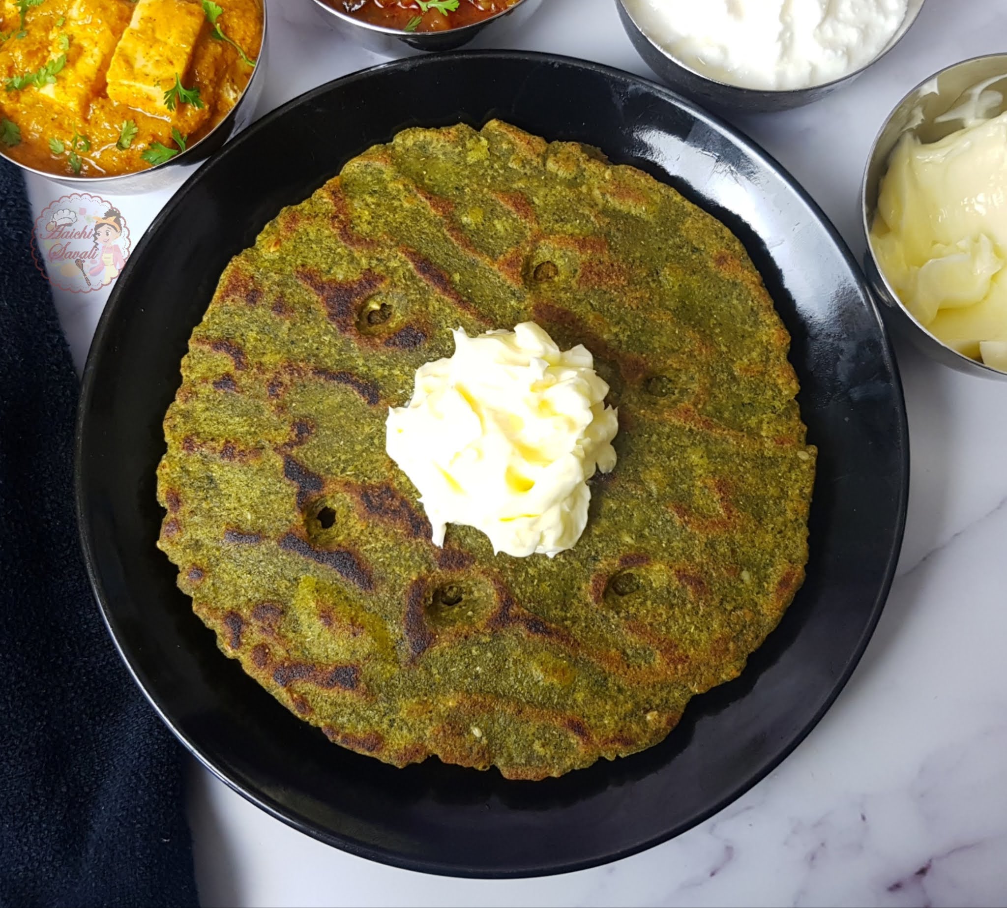 Palak Thalipeeth-Superfood | Healthy Spinach Thalipeeth | Maharashtrian ...