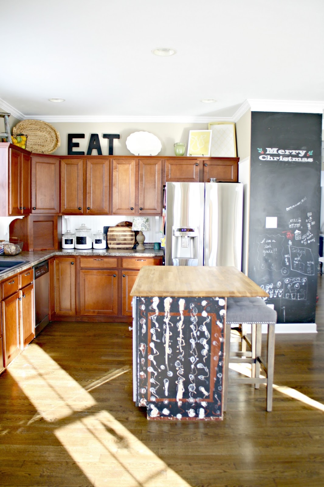 The Kitchen That Sarah Built | Thrifty Decor Chick | Thrifty DIY, Decor ...