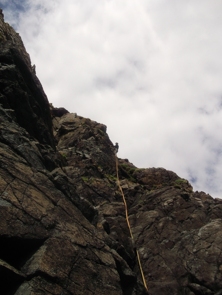 Donegal Rock Climbing. Unique Ascent: Irish Sea Stacks. Cnoc na Mara