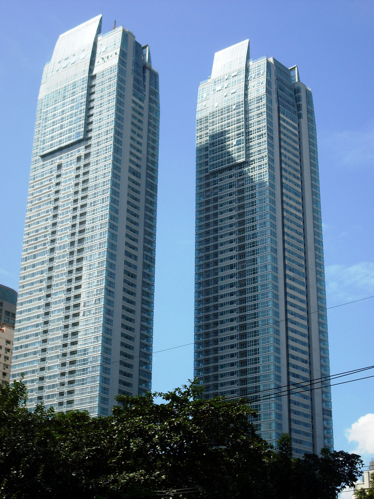 PHOTOS: Top 10 List of Tallest Buildings in the Philippines