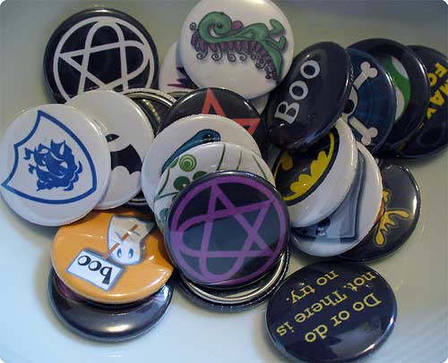 Emo Badges