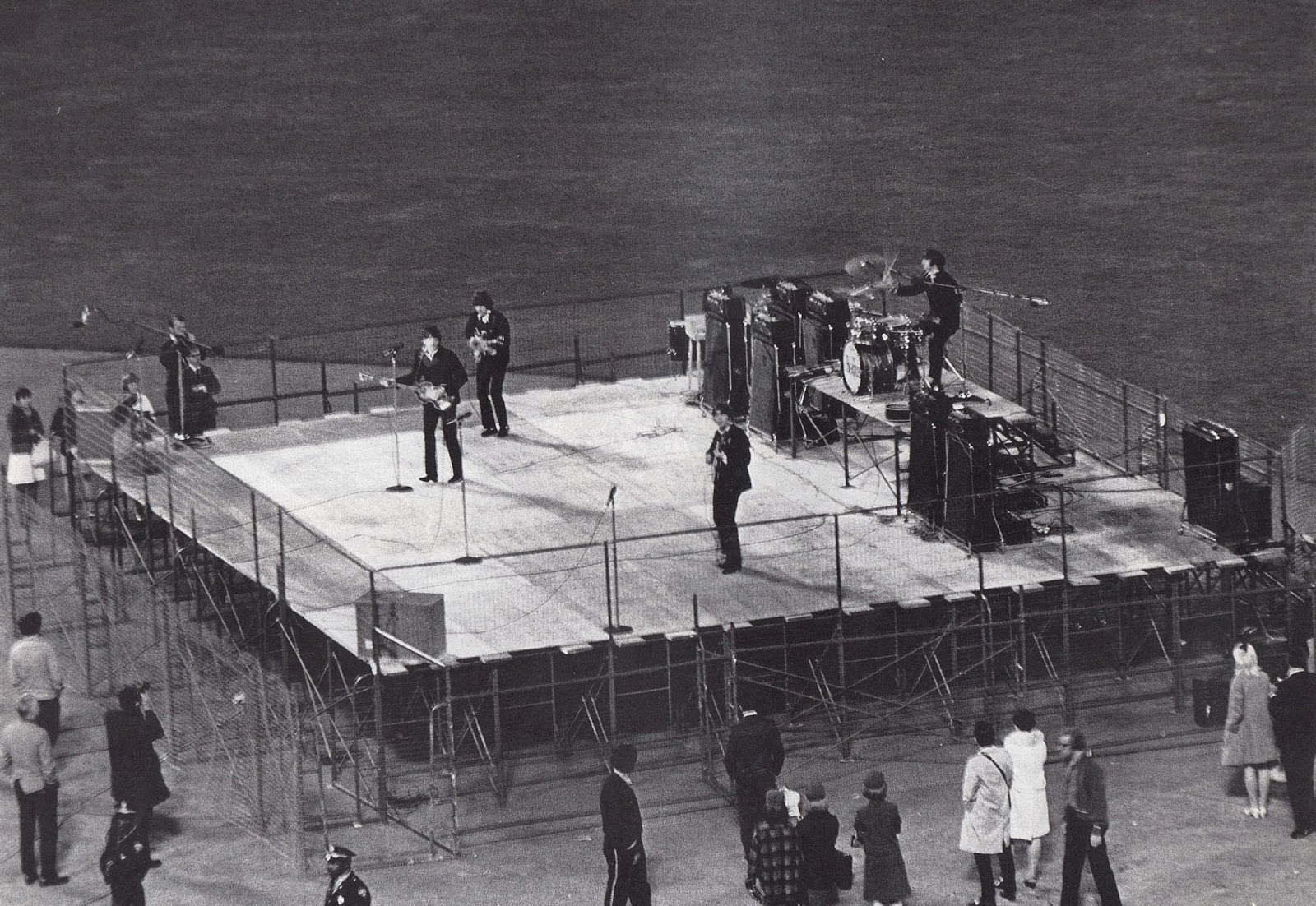 Forestdweller: The Beatles at Candlestick Park