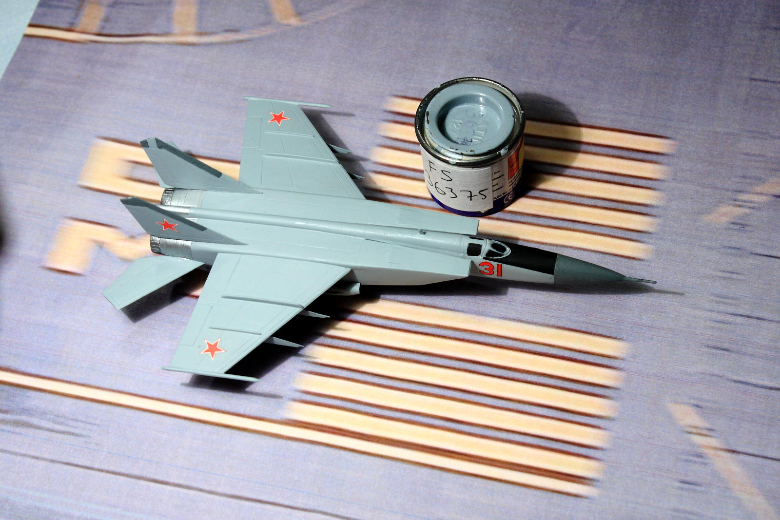 wade's military models: Soviet Air Force MiG-25 "Foxbat" 'Red 31'/Lt ...