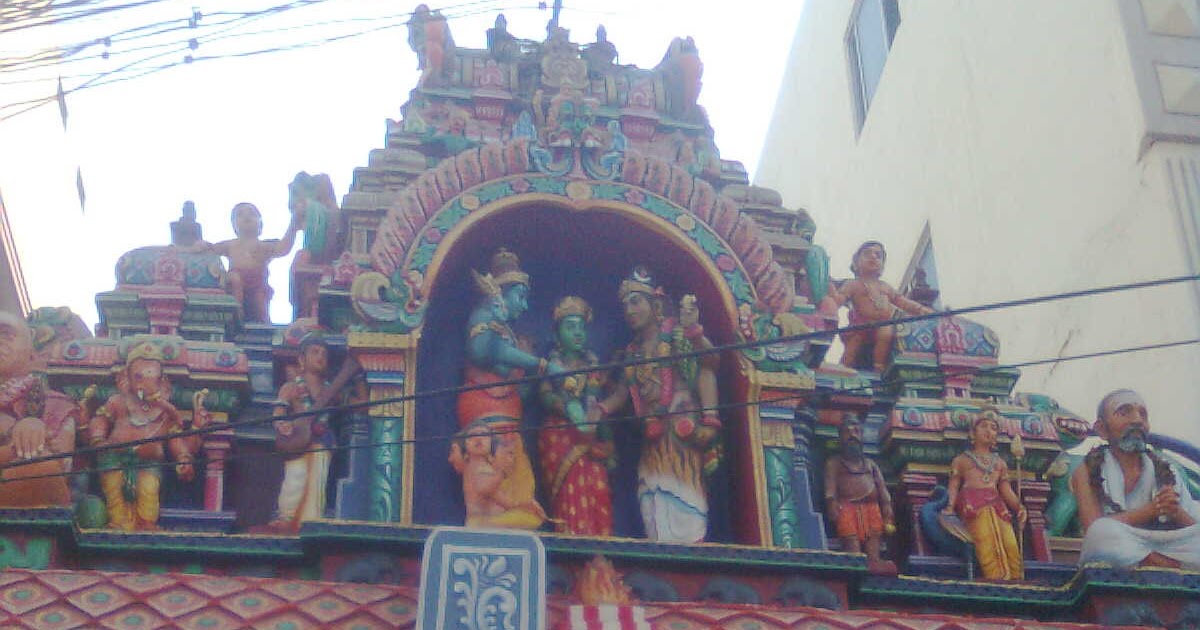 Suparni Devi: Madurai Kuzhandai Ananda Swamy samadhi