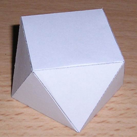 TIC LIBRE: Antiprisma rectangular