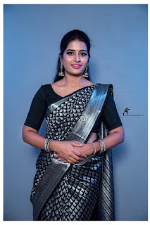 TV Actress Anshu Reddy Beautiful Saree Stills