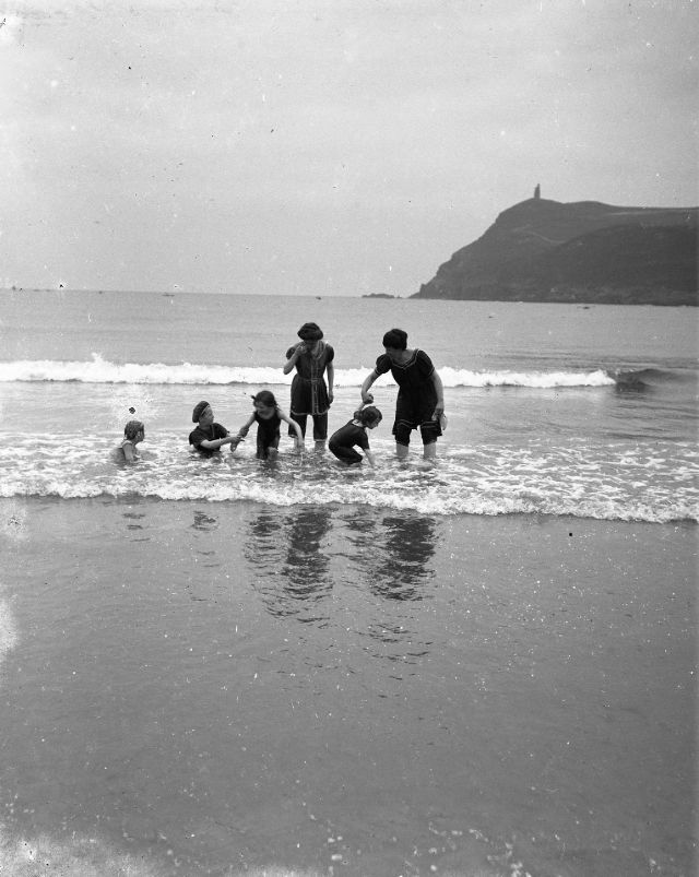 Simple Life in the Early 20th Century Through Amazing Found Photos ...