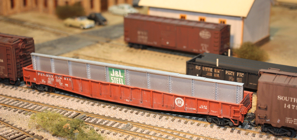 modeling the SP: Open-car loads: poles and girders in gondolas