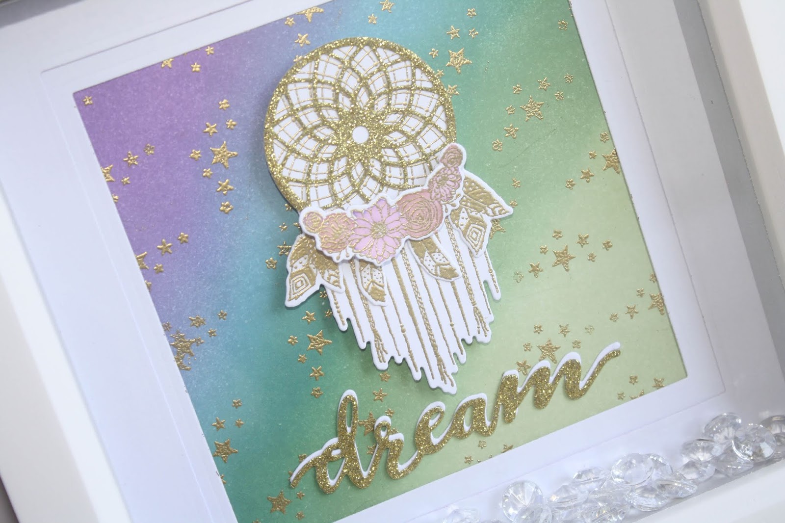 All Things Pretty Craftee: Dreamy Box Frame