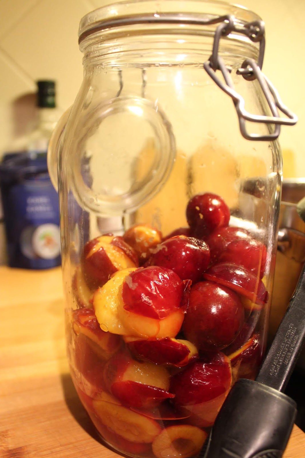 Safting, sylting og hermetisering: Plommesaft og hermetiserte plommer