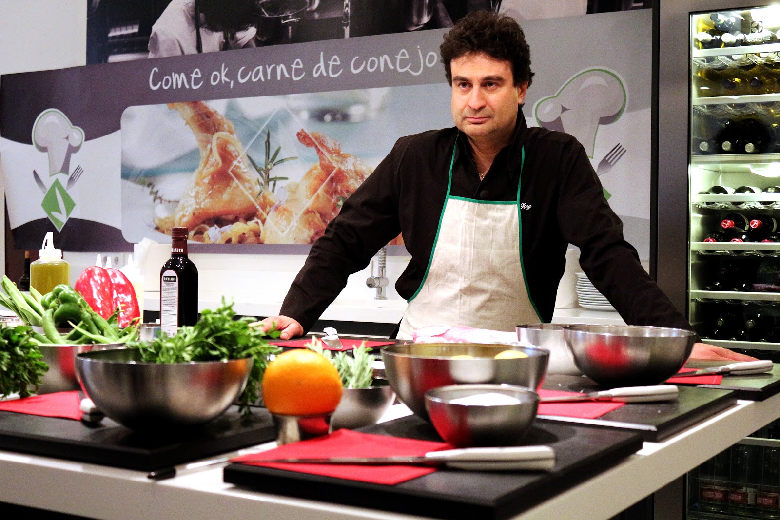 Pupilas Gustativas: Cocinando conejo con Pepe Rodríguez, jurado de ...