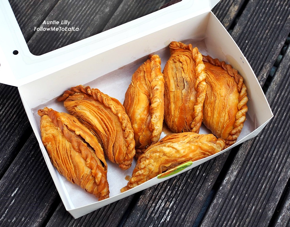 Follow Me To Eat La - Malaysian Food Blog: Curry Puff Delivery: MyPuff ...