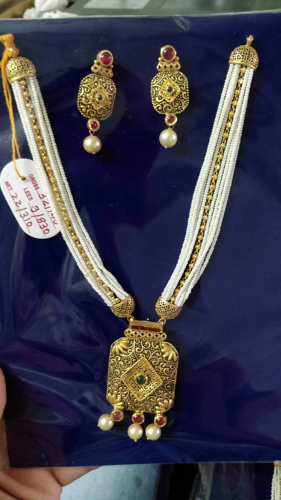 Real Moti/Pearl Antique Gold Jewelry