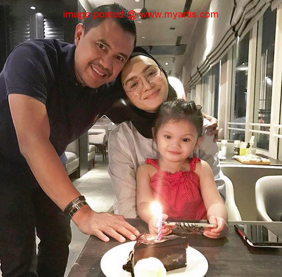 MYARTIS.COM | MYARTIS | MY | ARTIS: TAHNIAH - HANEZ SURAYA HAMIL TIGA BULAN ANAK KEDUA