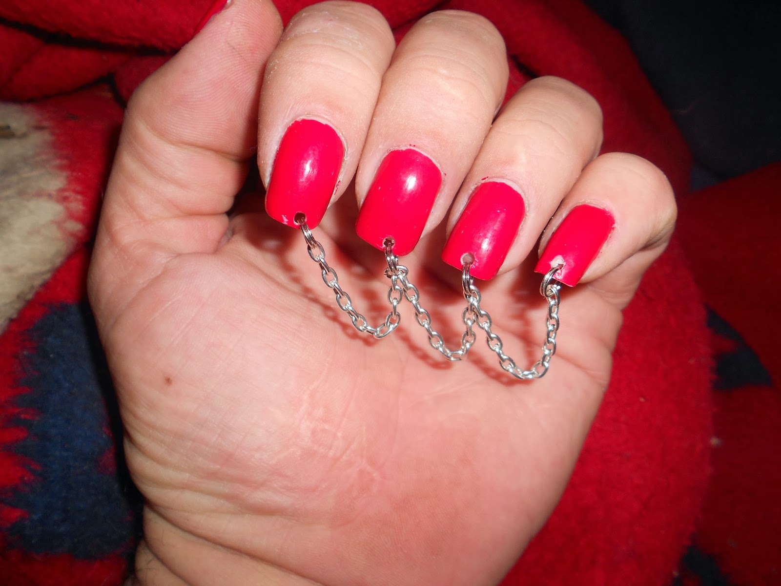 Lacquer Man: CHAINED Nails!!