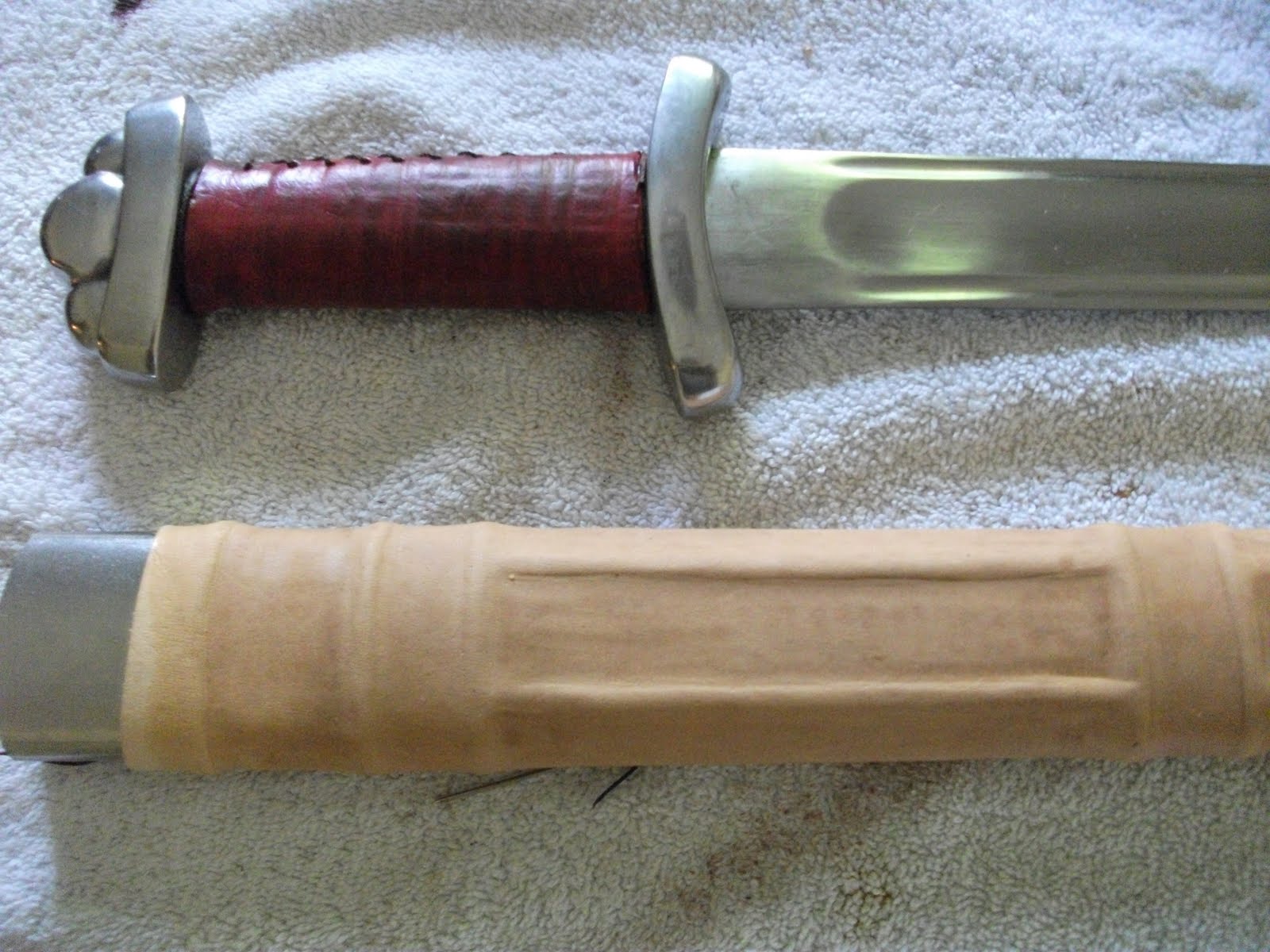 MixedMartialArtsAndCrafts: Custom Scabbard