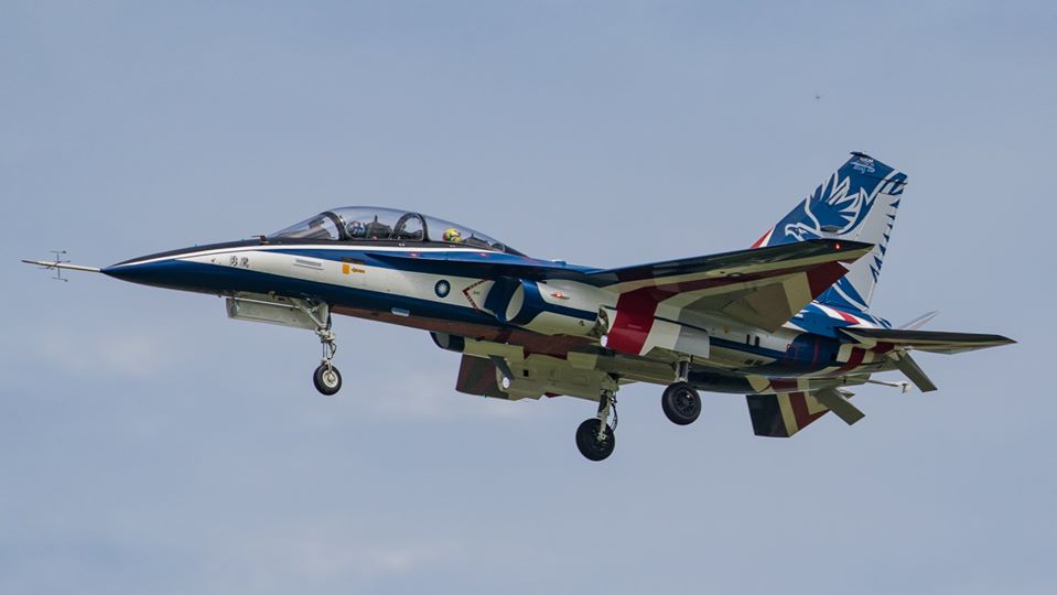 Military and Commercial Technology: Taiwan's New T-5 Brave Eagle ...