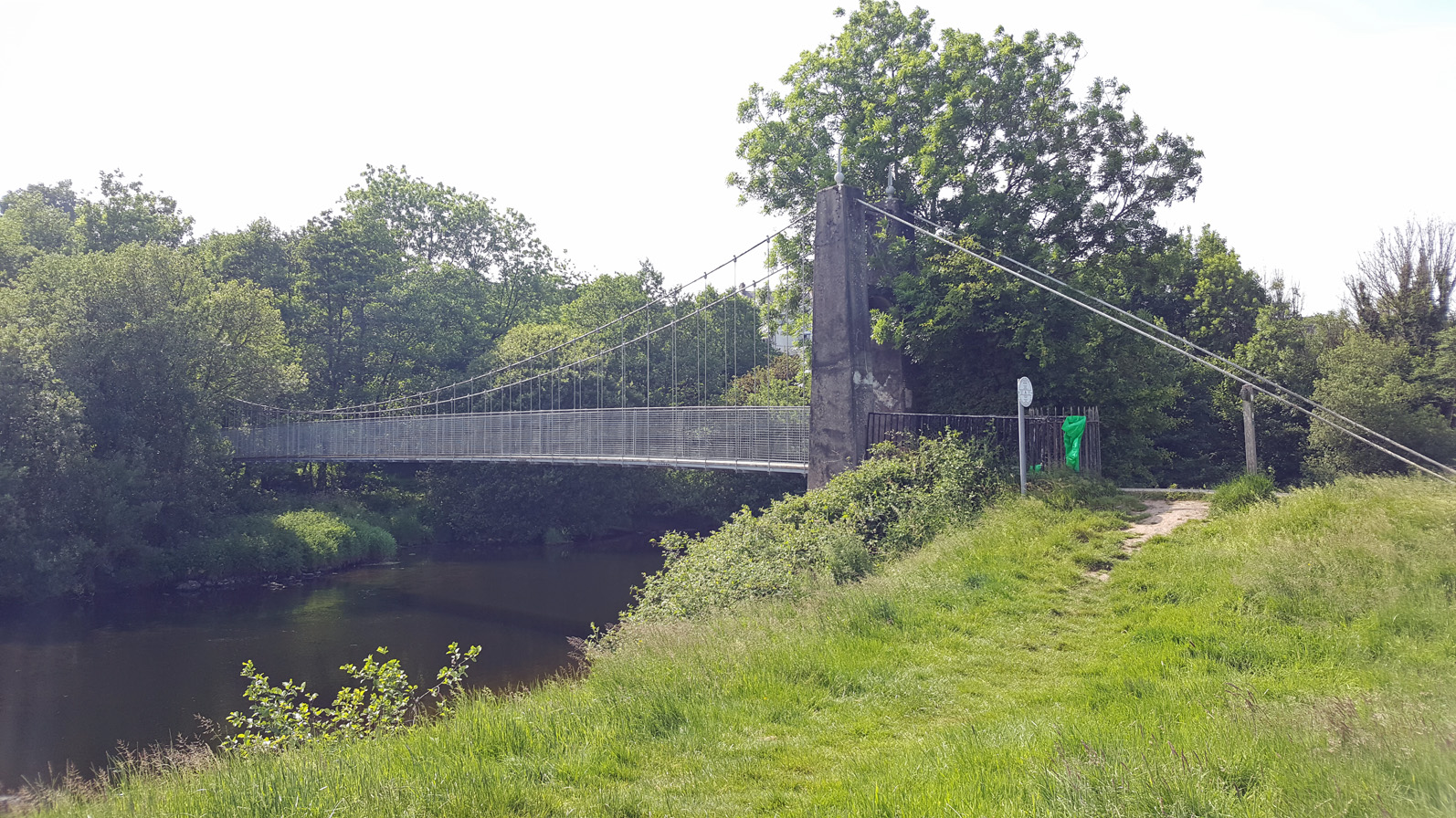 The Happy Pontist: Welsh Bridges: 13. Llandeilo Suspension Bridge