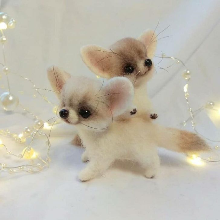 Super Realistic toys that look just like real animals!