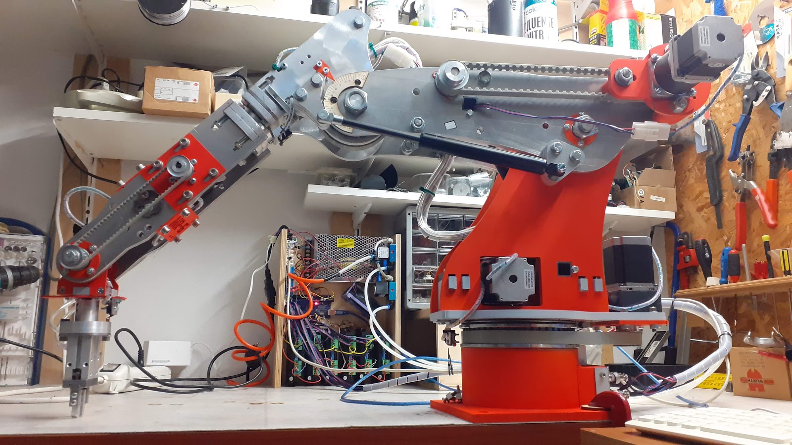 Mirco Slepko - I miei progetti (DIY): MR-6 - Robot 6 assi auto ...