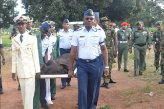 Burial of Baba Ari, Nigerian pilot who died in NAF aircraft crash (Photos)