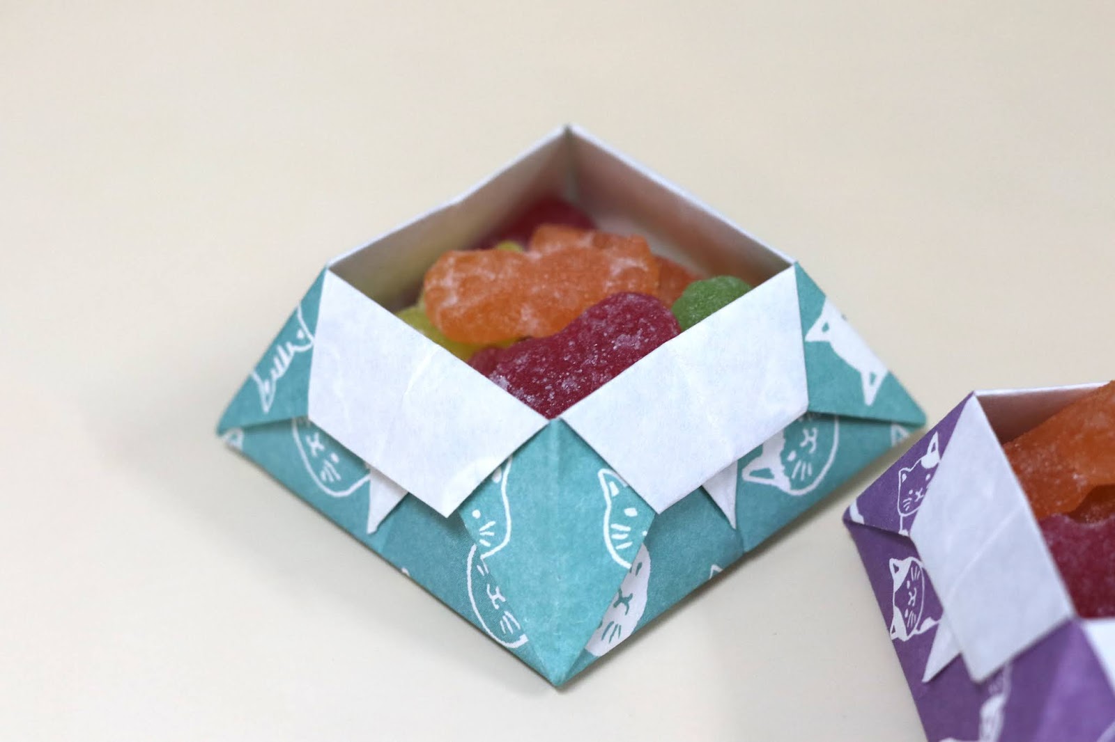 Tutorial #126: Origami Box | The Idea King