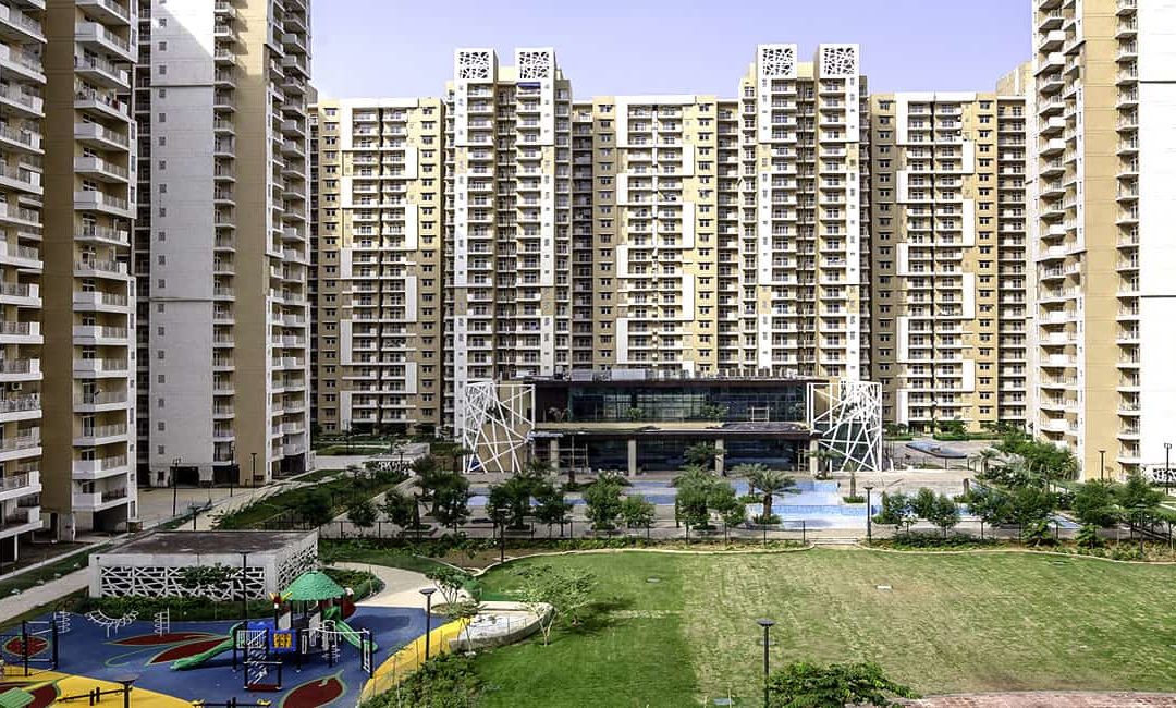 Flats in Greater Noida - 2/3/4 BHK Residential Flats/Appartments for ...