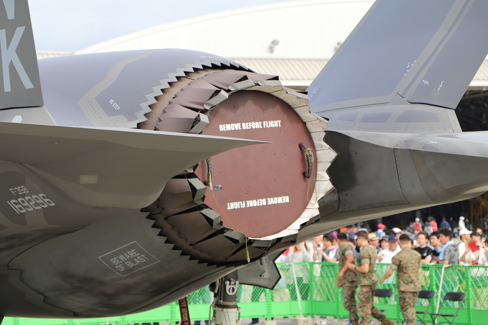 Orbit Seals: YF-23, F-22, F-35B ステルス戦闘機の表面比較 リベット、ファスナーボルト、RAM材, YF-23, F-22, F-35B Stealth ...