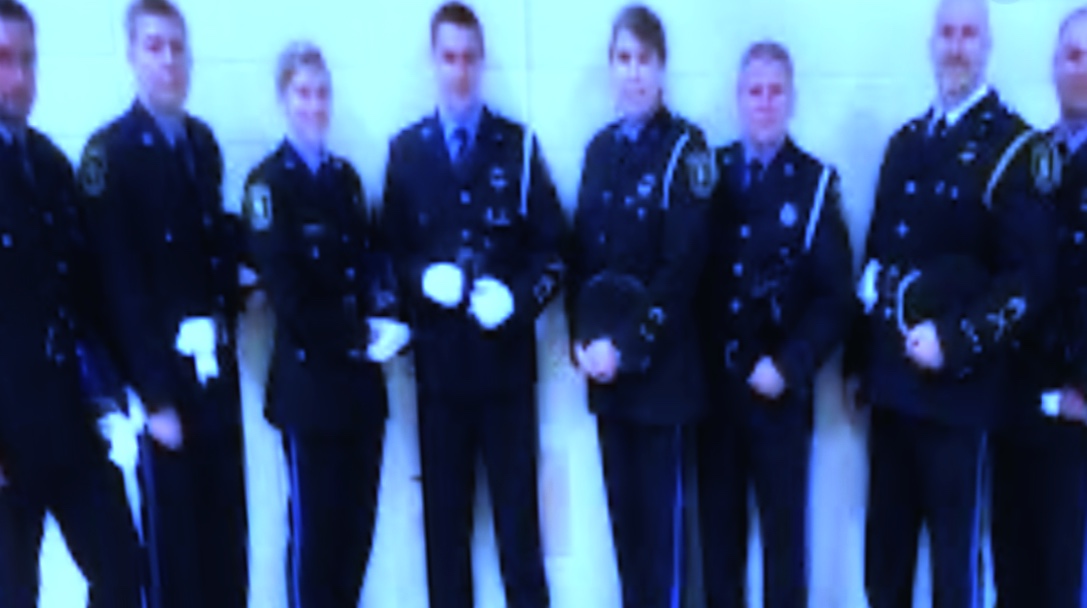 40 Gallons and a Mule: Hero-of-the-week : member of Amherst police with ...