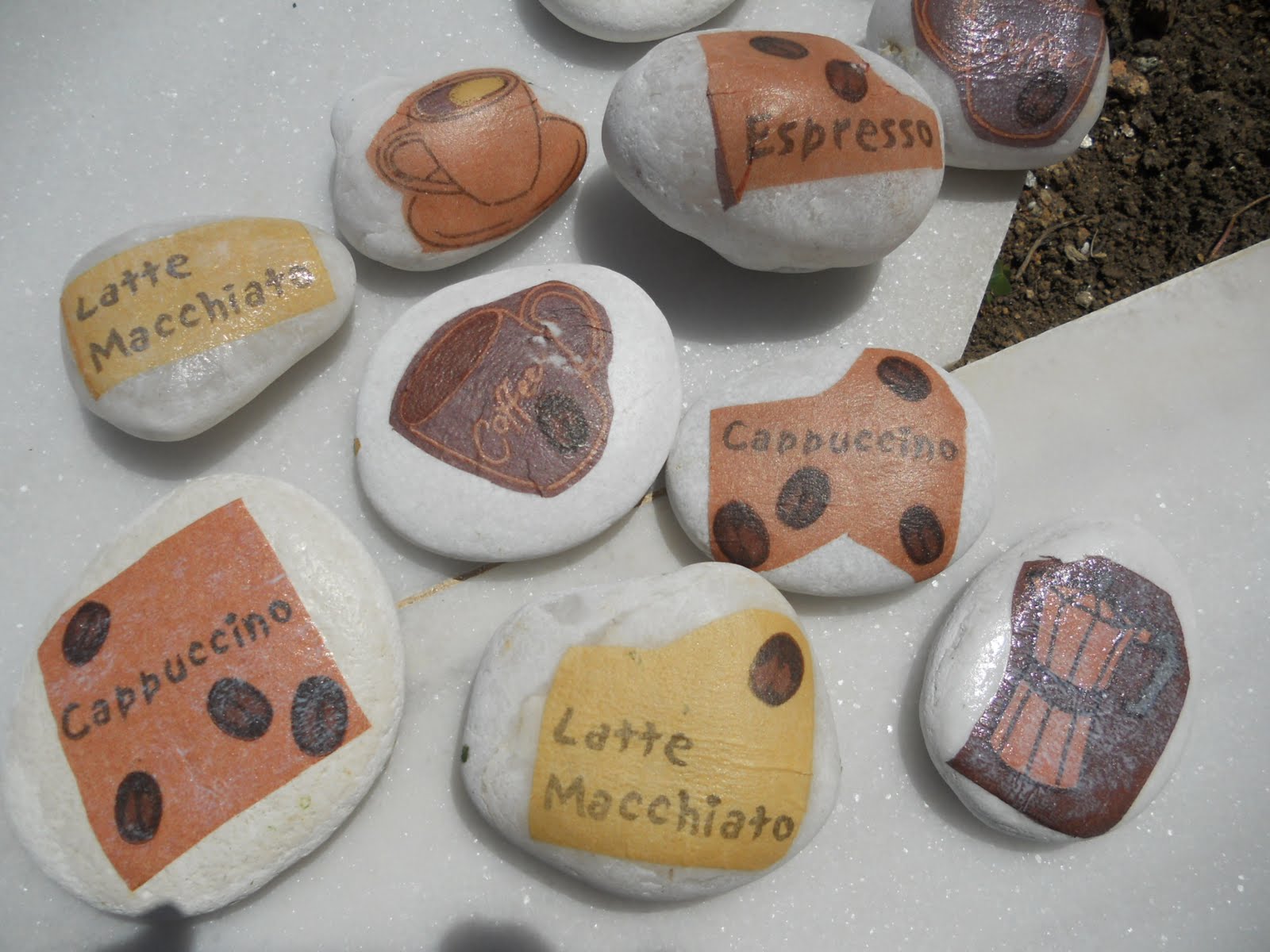 Seattle...Samos...Ambelos: Painted Rocks/Decoupage- Tutorial