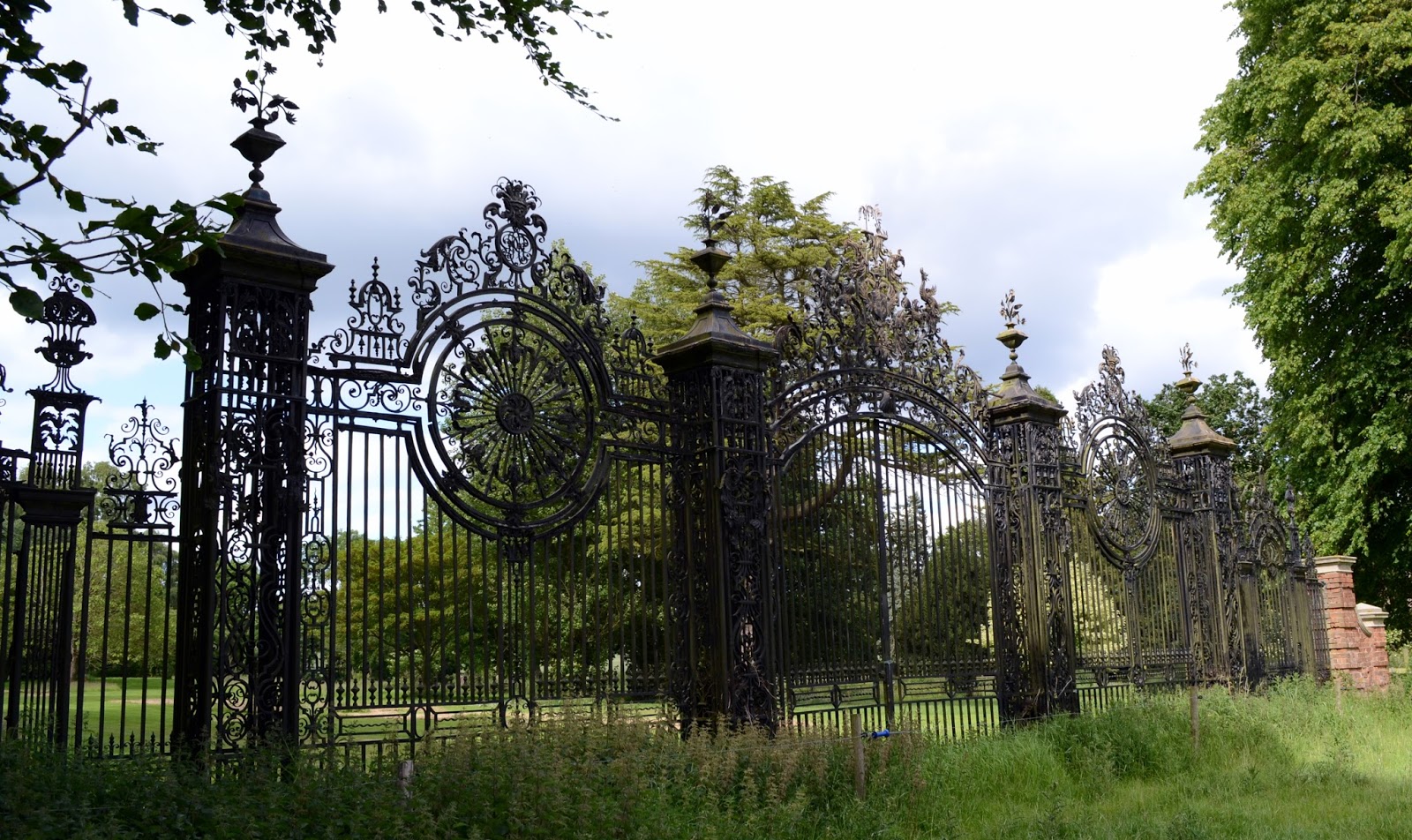 Today Around Coventry: Newnham Paddox Revisited