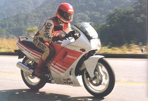 Honda CBR 450 SR-Dicas de mecânica de motos - Mecânica Moto show