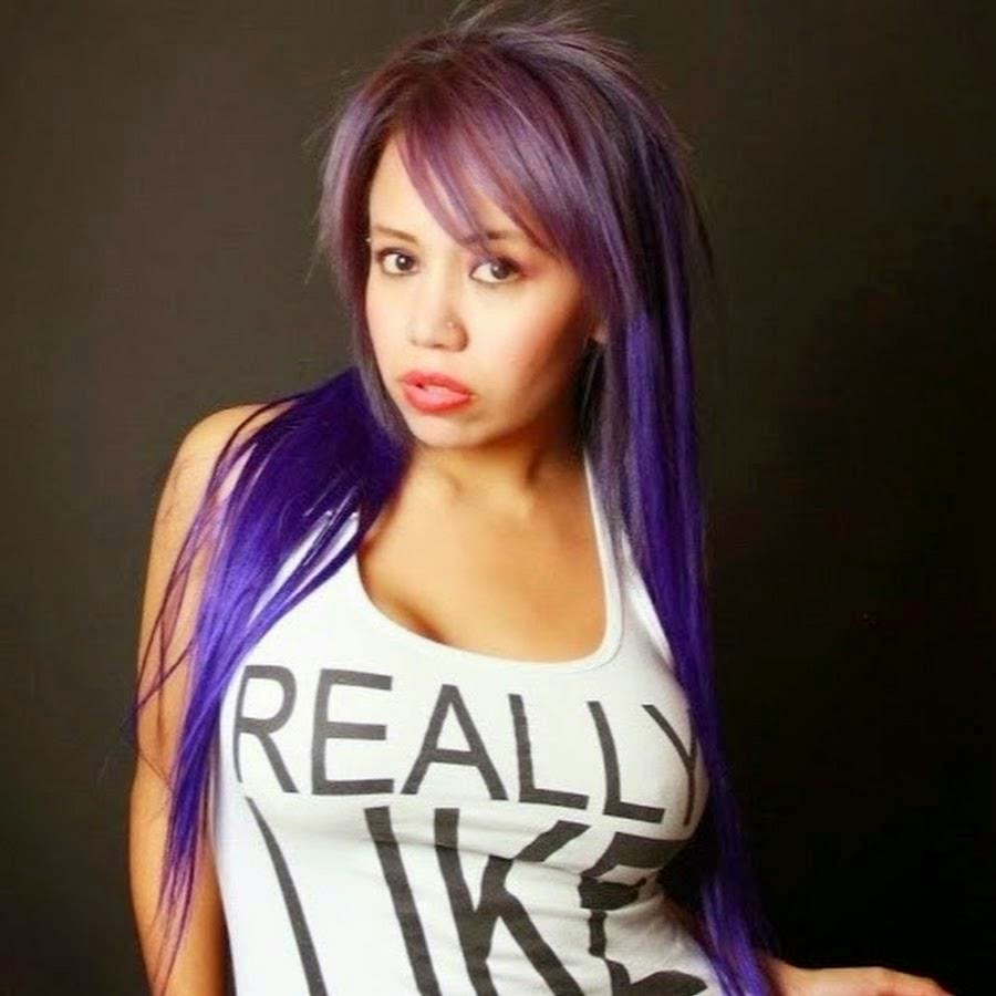 Mujer Luna Bella Biografia Alaskatrend