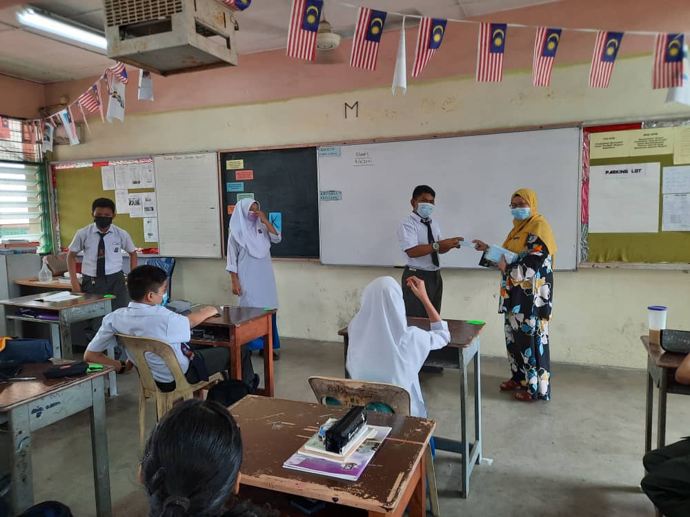 LAMAN BLOG SMK PRAI - PEA 0001: Sumbangan Pelitup Muka (MASK) - SMK ...