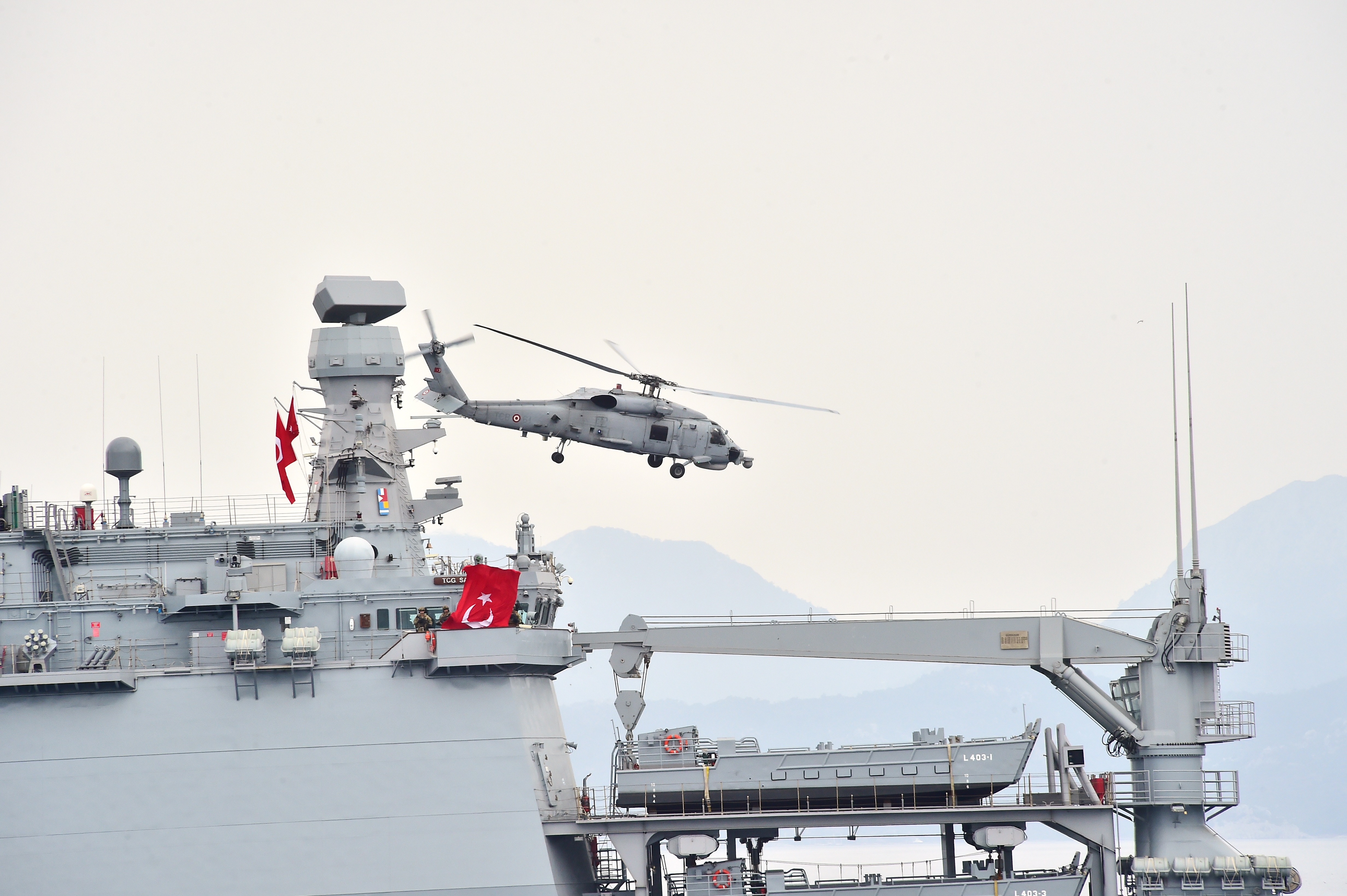 Naval Analyses: Bayraktar class landing ships of the Turkish Navy