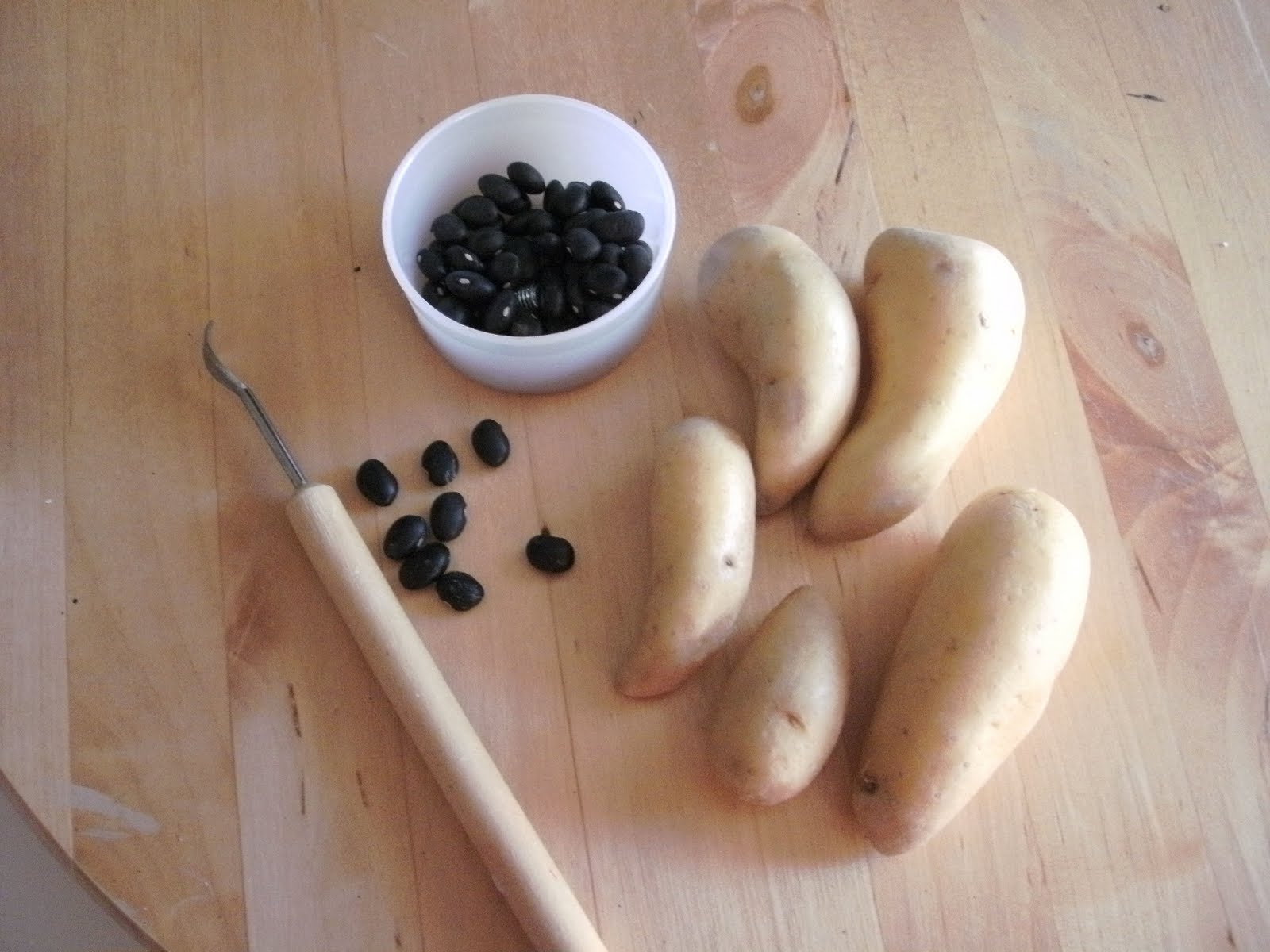 House of Dewberry: Halloween How-To Potato Fingerling Creepy Critters