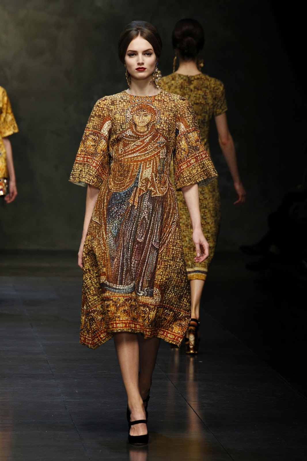 Multimayway: Dolce & Gabbana in Renaissance