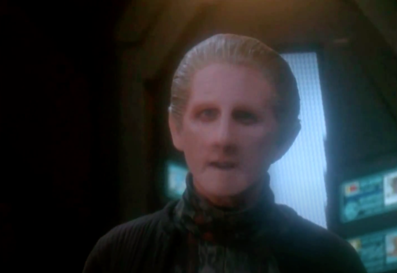 Doux Reviews: Star Trek Deep Space Nine: Things Past