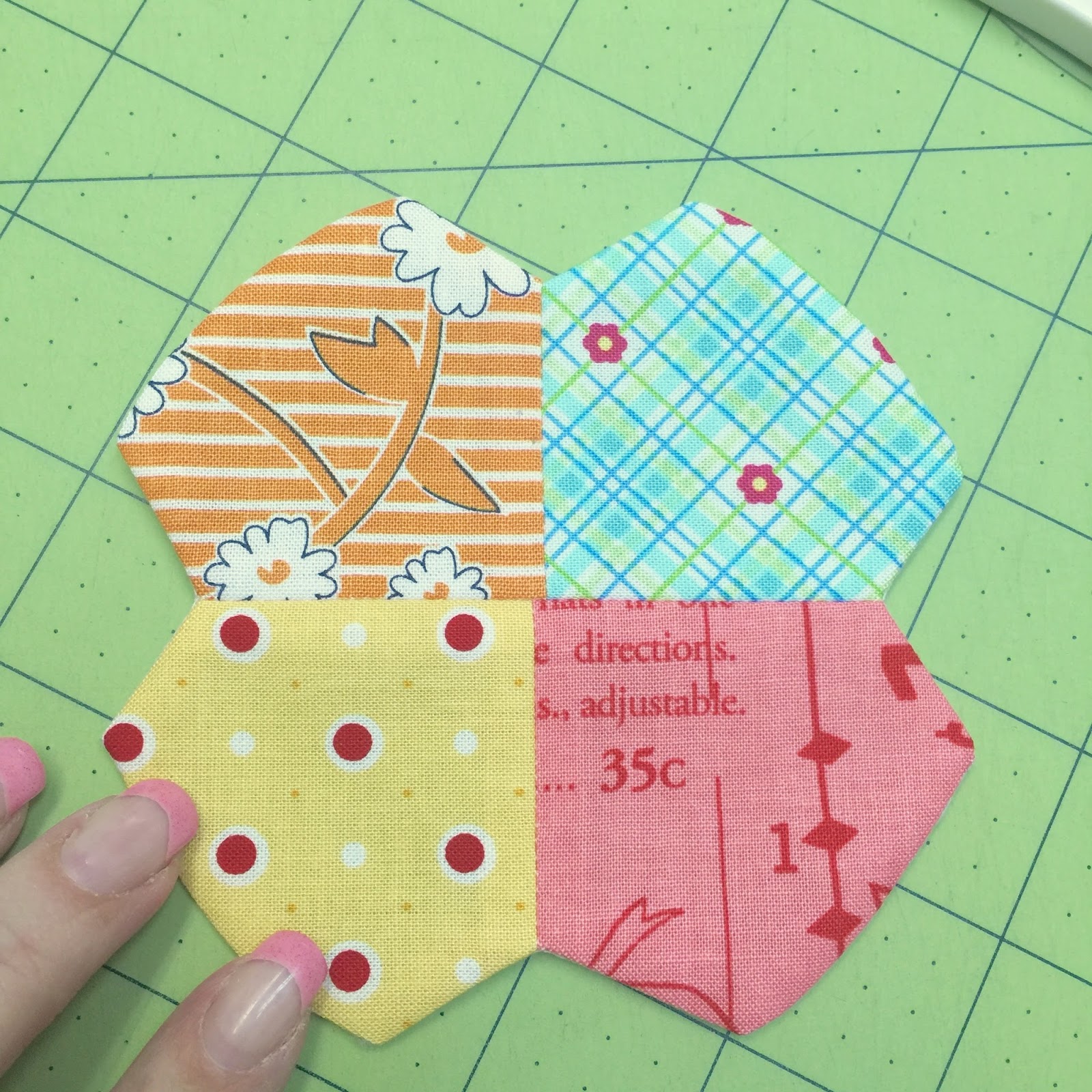 NEW!!! - Tutorial on Making Patchwork Flowers and Leaves with the Sew ...