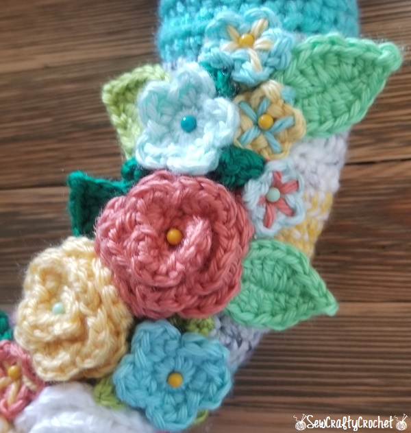 Crochet Spring Flowers Wreath - Sew Crafty Crochet